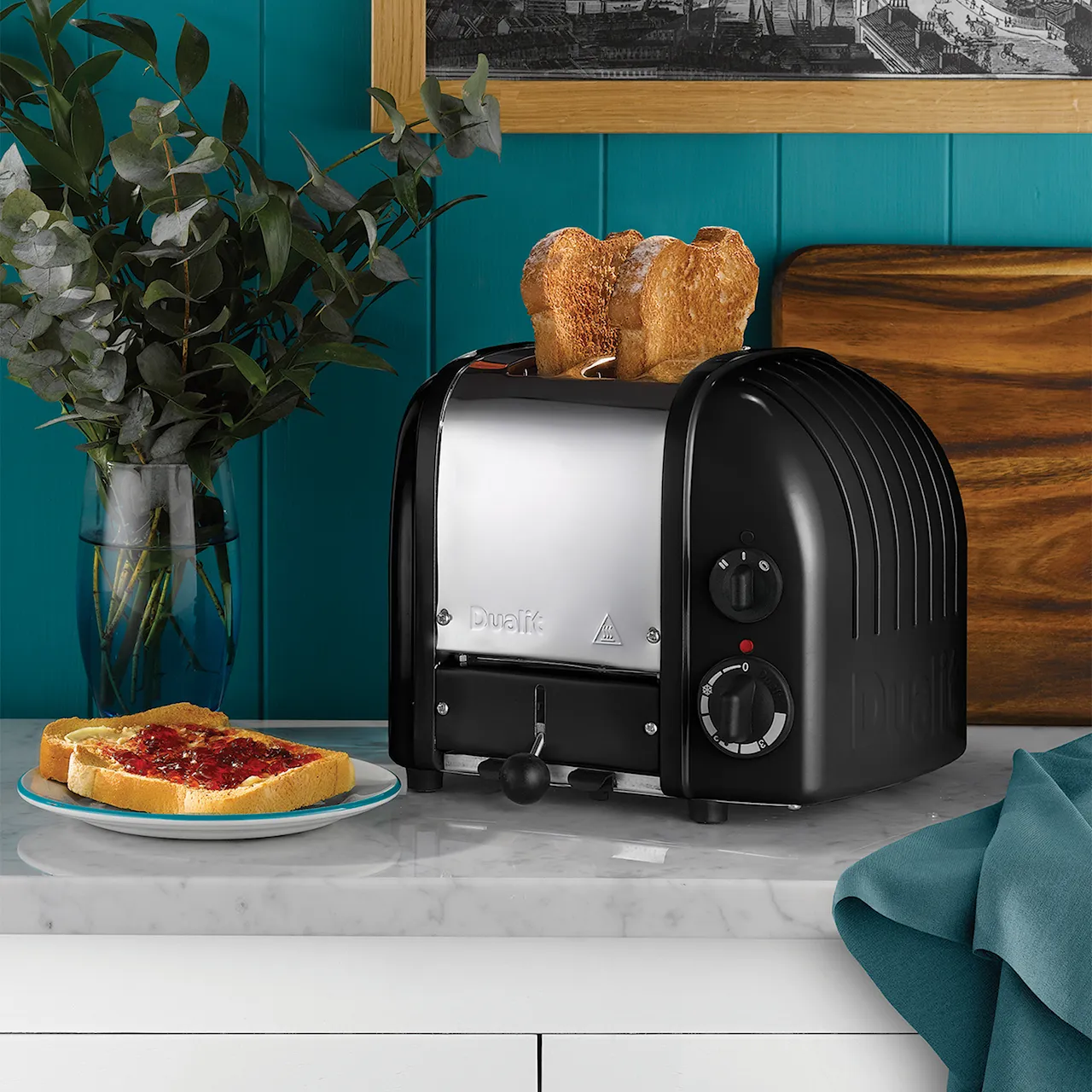 Köp Plissé Toaster från Alessi | Nordiska Galleriet